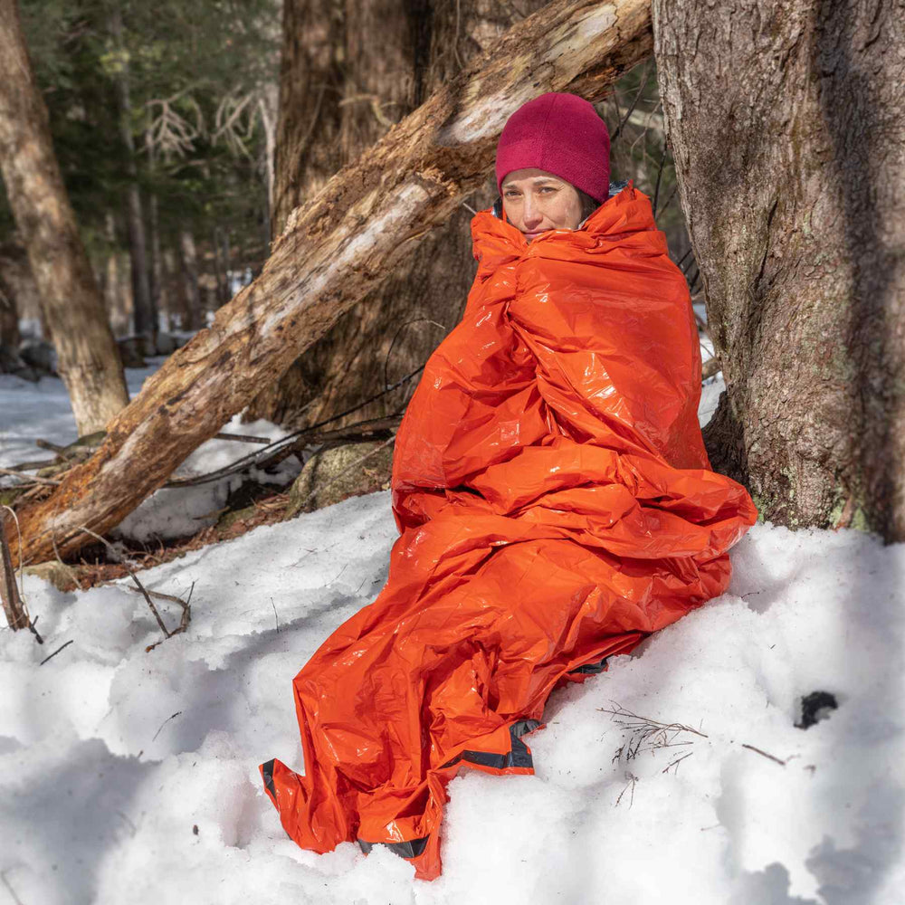 Emergency Bivvy with Rescue Whistle - SOL